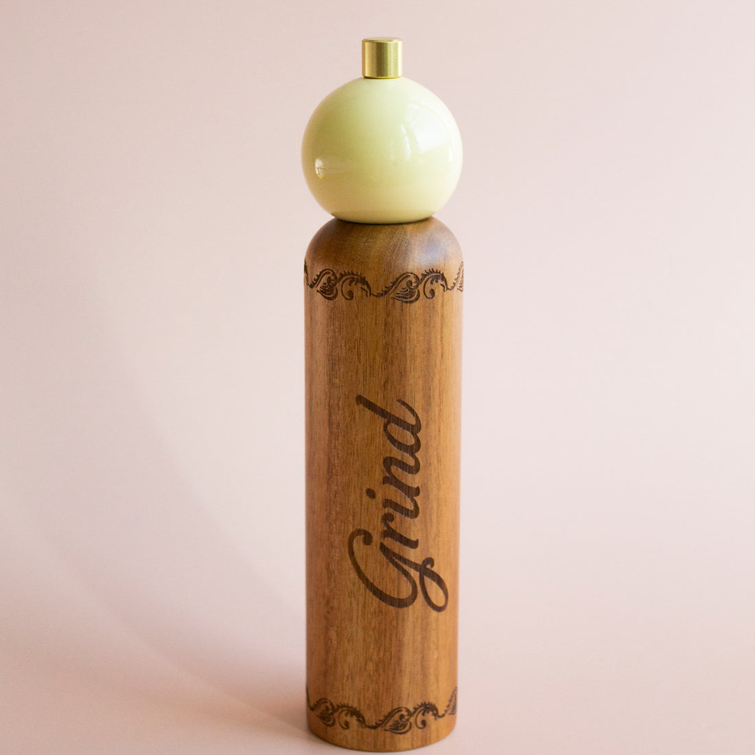 NEW IN! – Yvonne Ellen